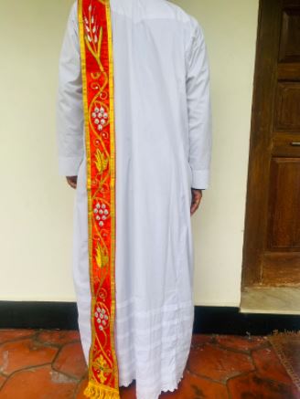 Liturgical Vestments of Deacons and Priests | One In Christ